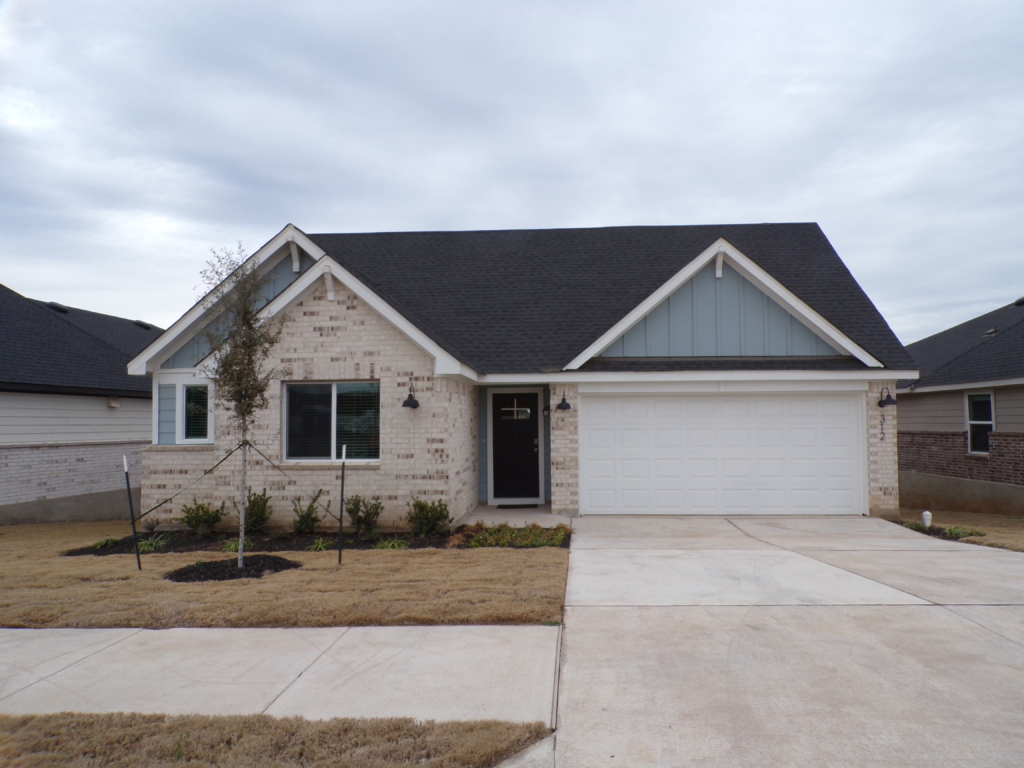 312 Lone Cedar, Marble Falls, TX; 4BR Thunder Rock Home @ $2295/month ...